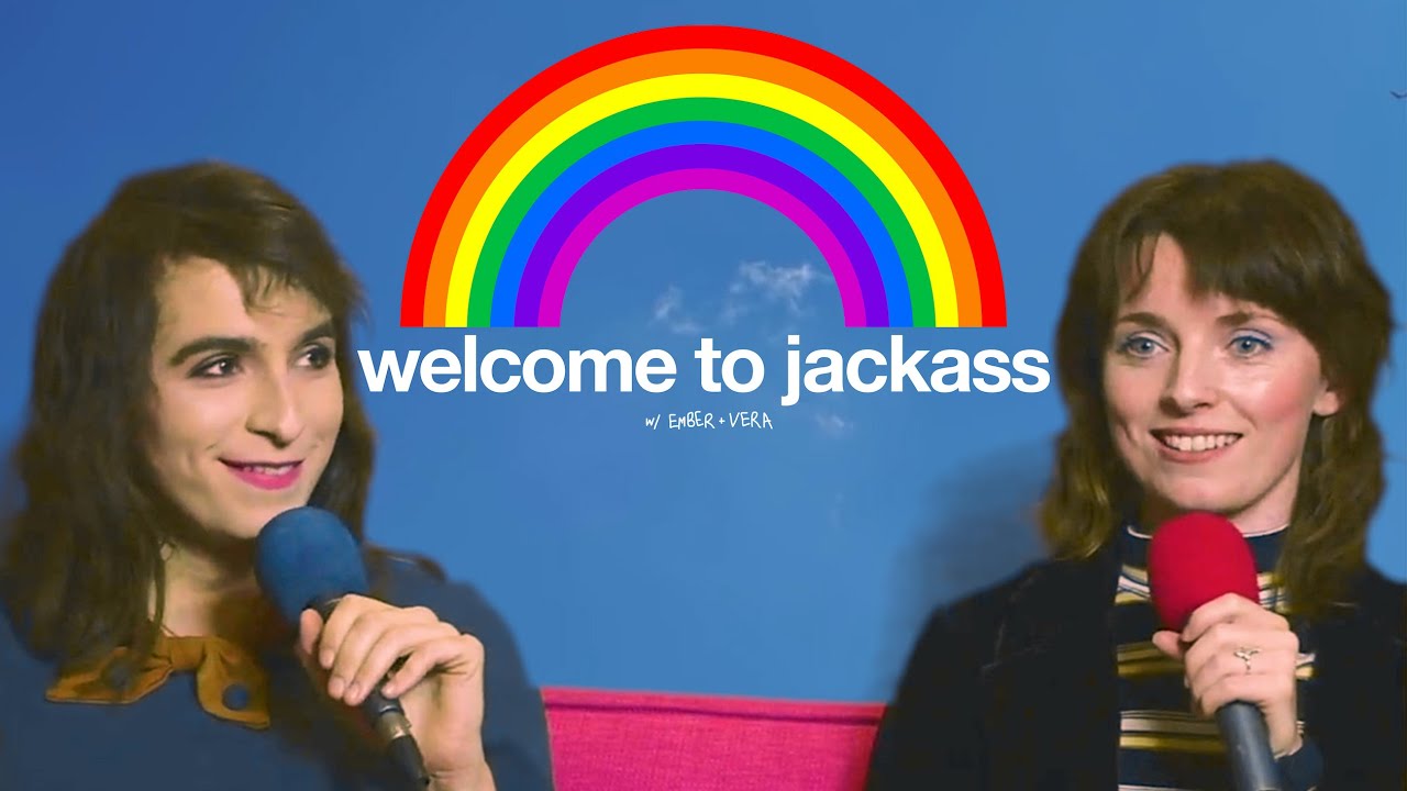 Elephant Poo Dive // WELCOME TO JACKASS #1 - YouTube