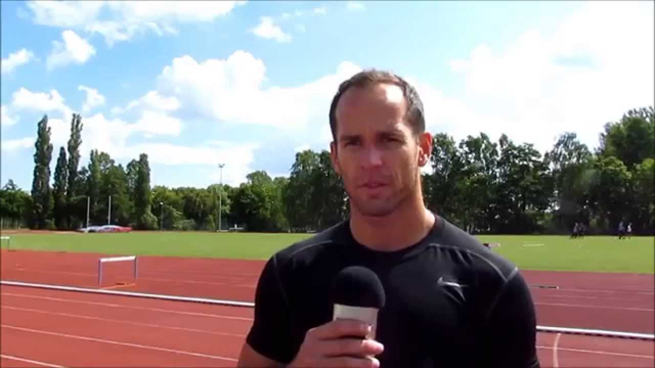 Mistrzowie AWFiS - Paweł Rakoczy - YouTube