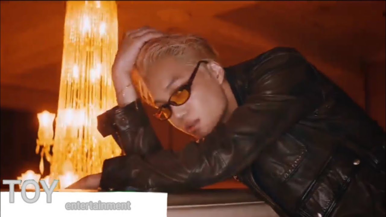 SEJIN(세진) 'MR. ROVER' (Official Music Video) - YouTube