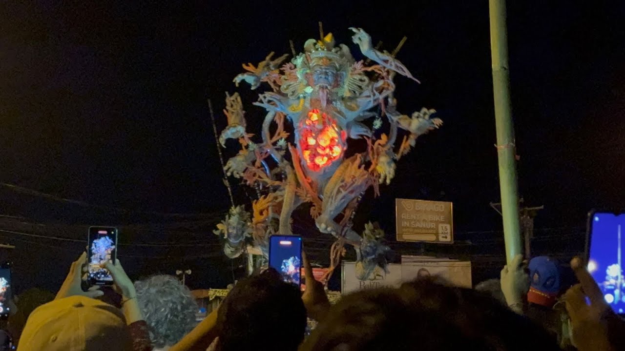 Ogoh-ogoh Karya ST Dhananjaya Dangin Peken Sanur dengan Arsitek Apel ...