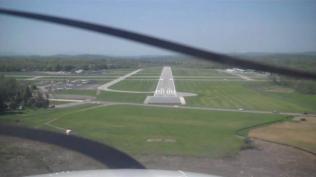 Landing Poughkeepsie (KPOU) RWY 24 - YouTube