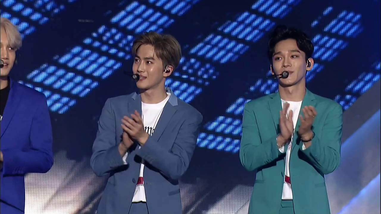 EXO - Call Me Baby & Love Me Right (SBS DREAM CONCERT Special Stage ...