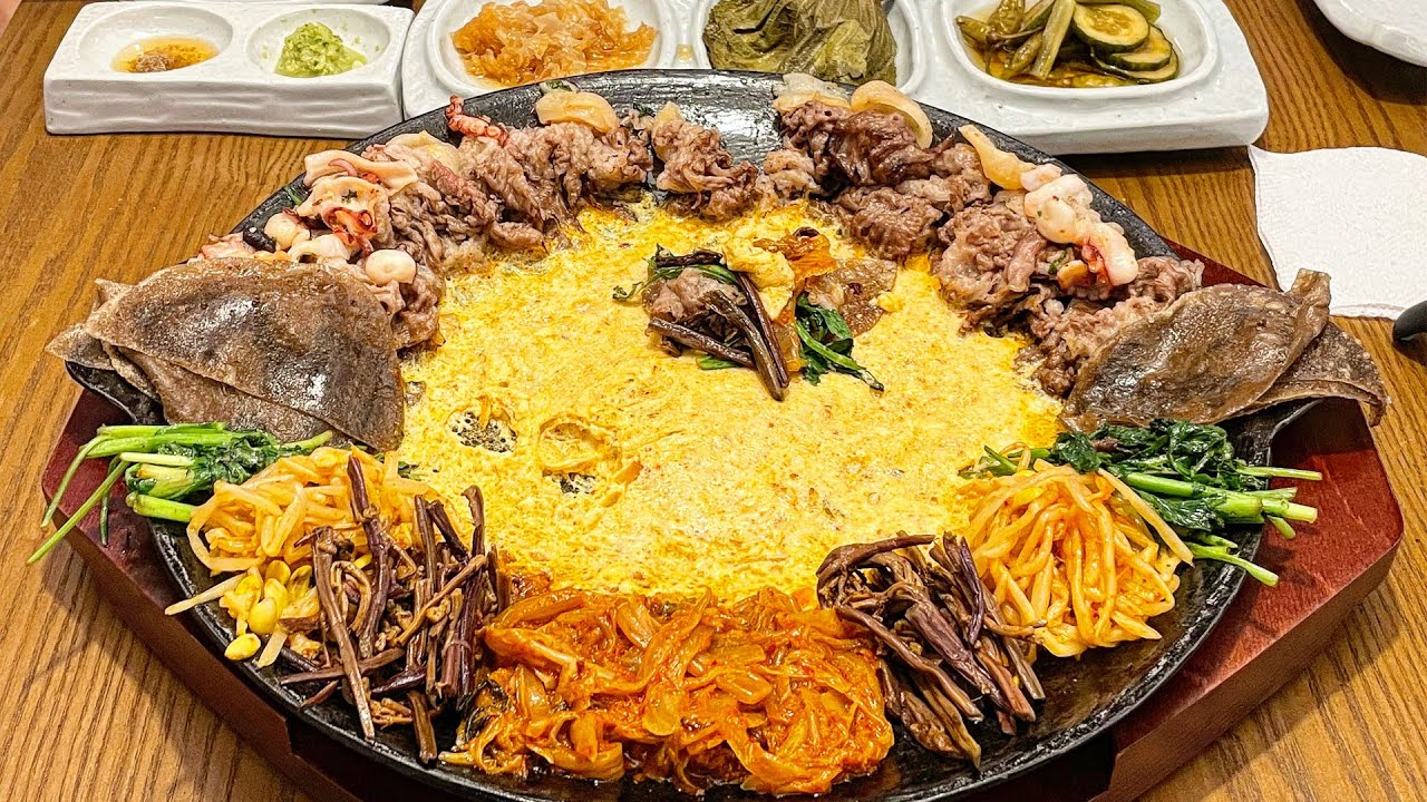 'Hanmiok' | Korean food | Beef brisket | Gujeolpan | 여의도 '한미옥' - YouTube