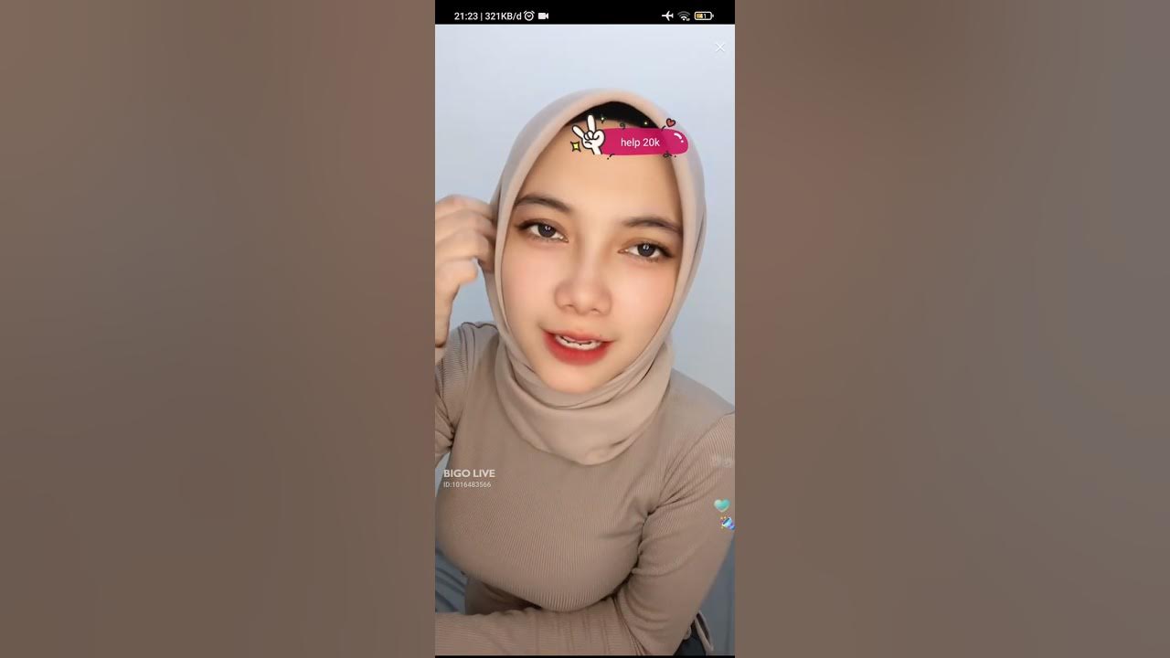 live hijab cantik goyang tipis tipis - YouTube
