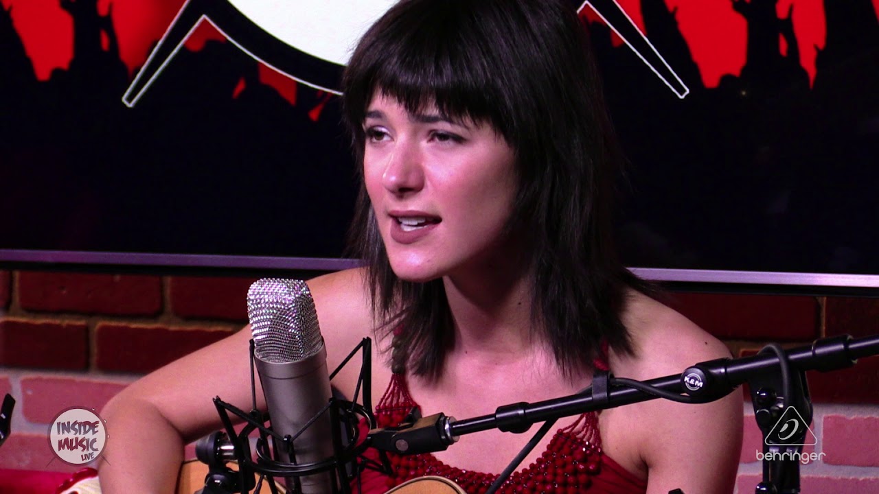 Inside Music Live: Sara Niemietz Performs "Out of Order" - YouTube