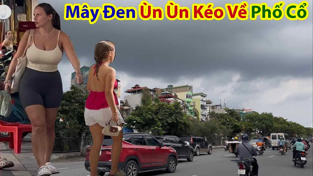 Mây Đen Ùn Ùn Kéo Về Phố Cổ Hà Nội - Around Hanoi Old Quarter - YouTube