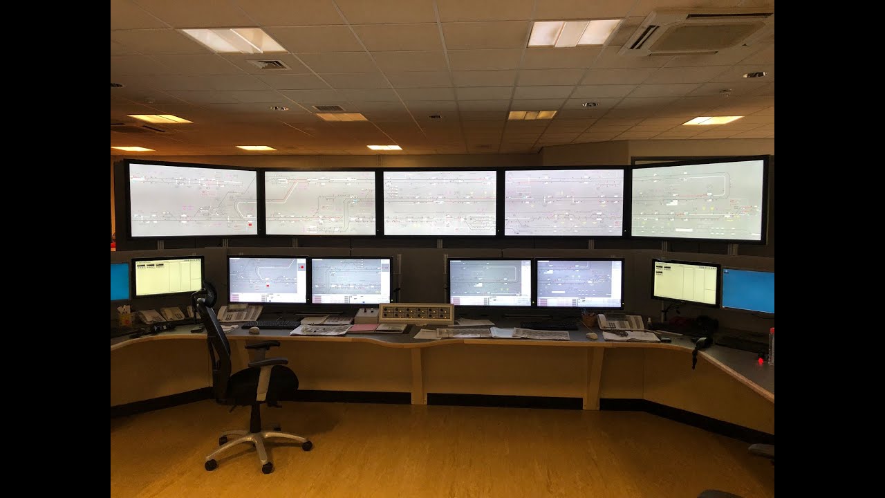 Behind the scenes: The Metro control room - YouTube