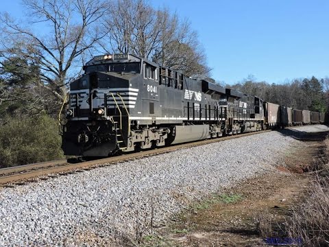 HD: NS 8041 leads NS Train 739 in Tallapoosa, GA - YouTube