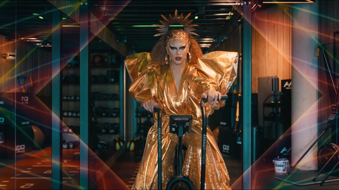 Mockie Ah Abslout Pride Drag Brunch (August 23') - YouTube