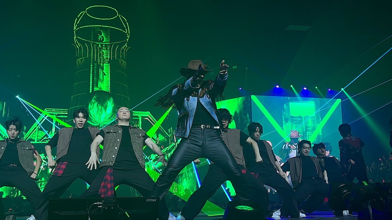 Bouncy Ateez Full Performance Duluth, GA - YouTube