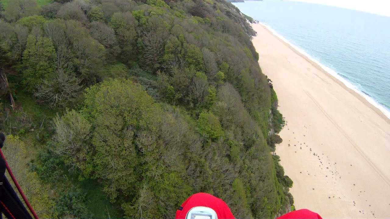 A Short flight at Strete, South Devon, today. - YouTube