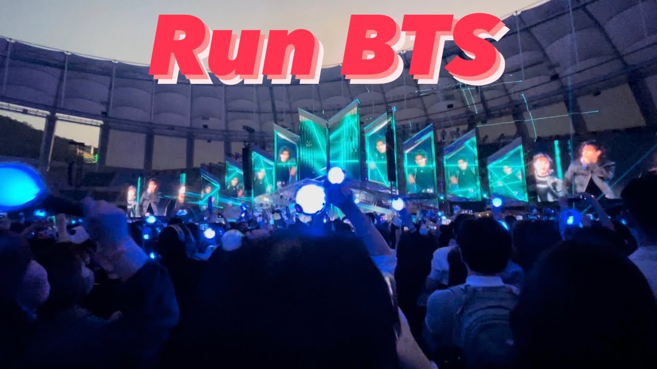 BTS BUSAN Concert 💜 달려라 방탄 Stage #24 - YouTube