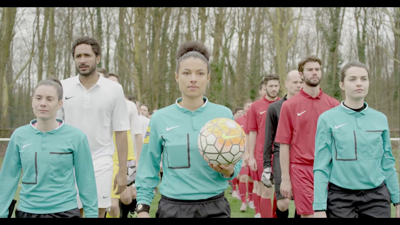 FFF | Clip promotionnel de la Féminisation - YouTube