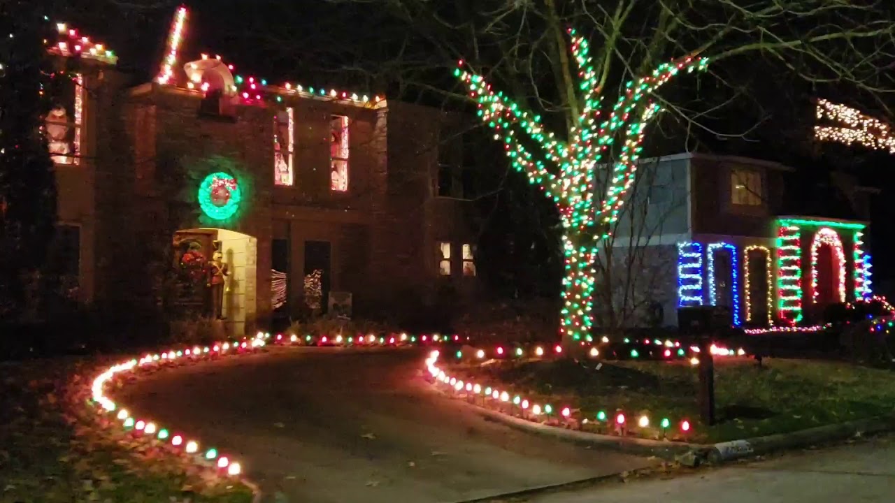 Hunters Ridge Christmas Lights 2018 - YouTube