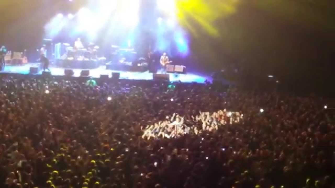 James ao vivo na Meo Arena - Final do concerto - YouTube
