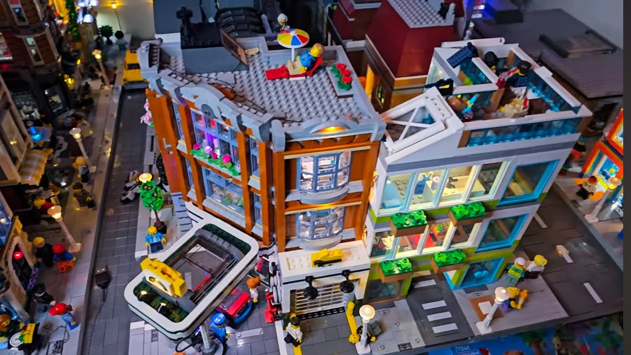 Moving the Custom Lego City Apartment & Making Room for the new Modular ...
