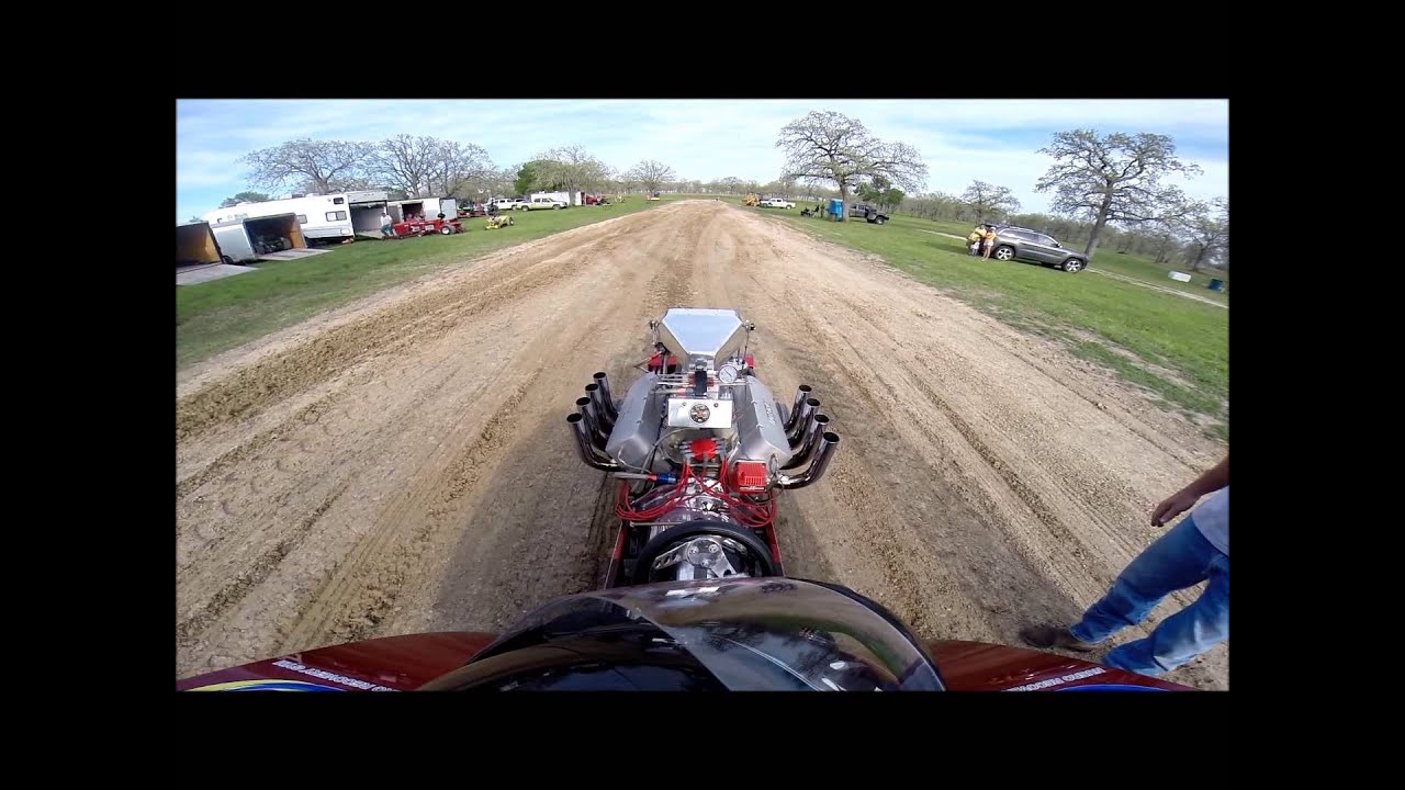 mini rods tractor pull - YouTube