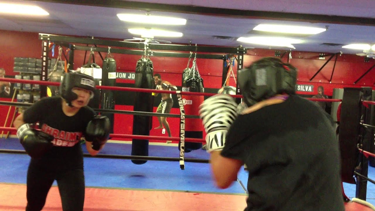 Ladies Fight Night 6/13/2013 Round 5 - YouTube