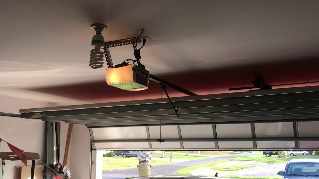 LiftMaster 3280M with 888LM - YouTube