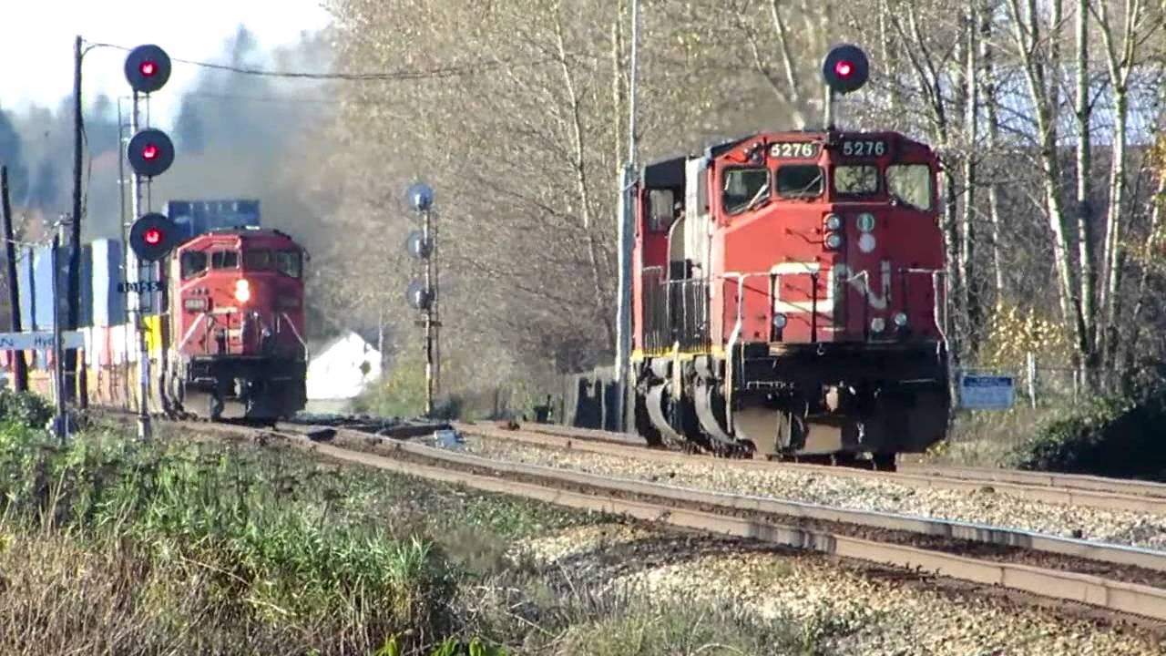 CN Intermodal trains @ Hydro BC - YouTube