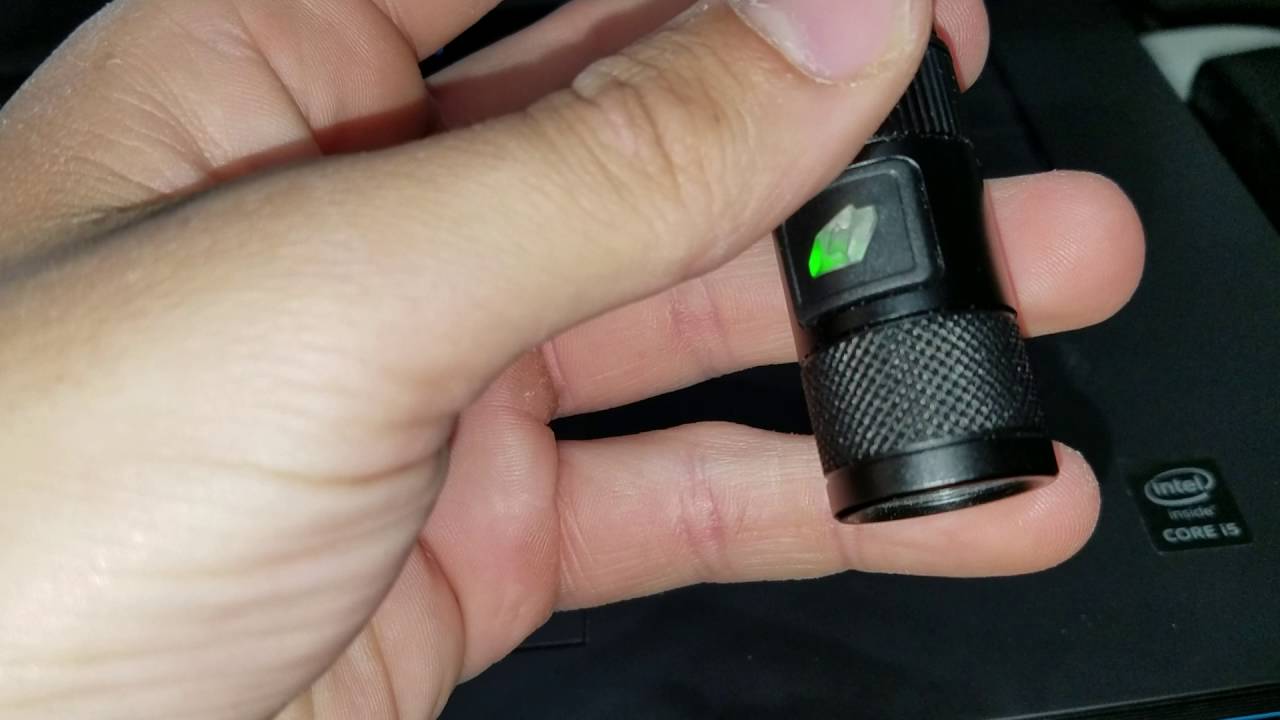 FOURSEVEN quark smart 350 lumens flashlight - YouTube
