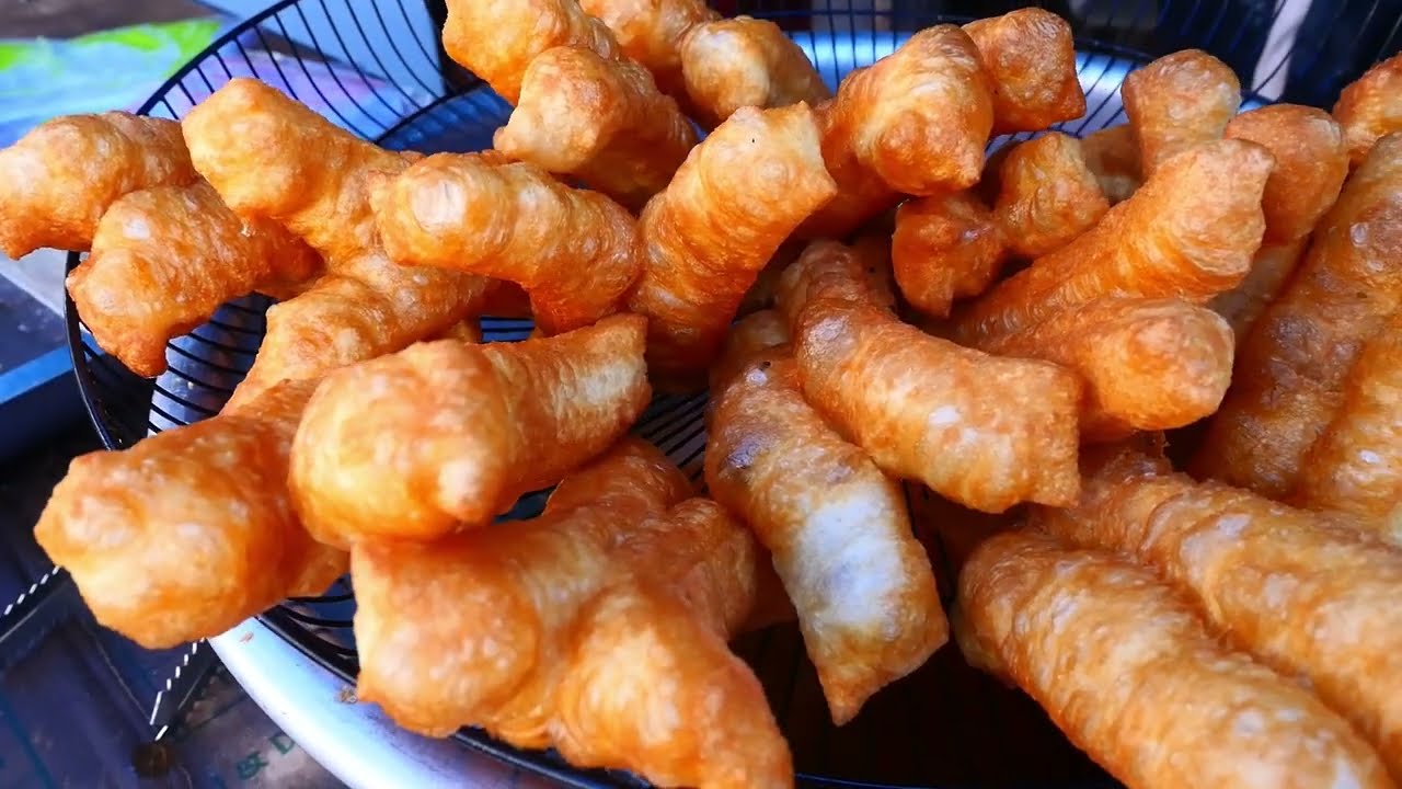 How to make Chinese long donuts | breadsticks |Cambodian street food ...