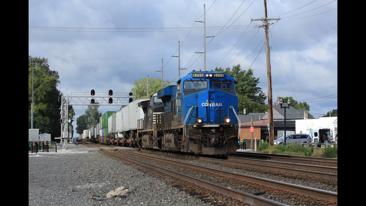 NS 8098 CONRAIL HERITAGE UNIT at Swanton - YouTube