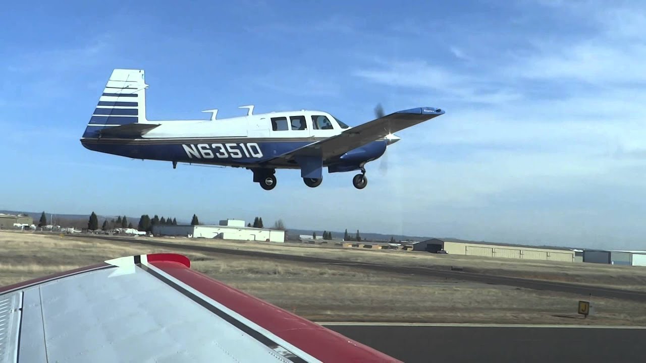 Mooney & Bonaza V-tail takeoff - YouTube