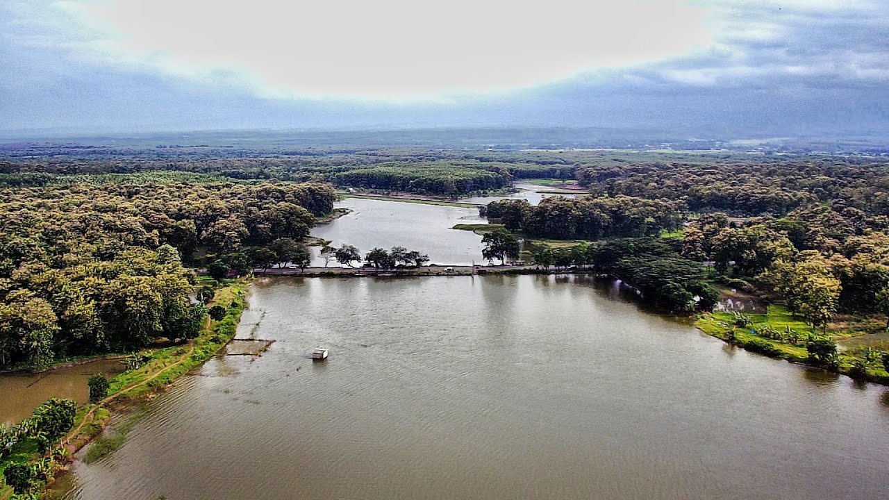 Danau di alas saradan madiun by sjrc f11s 4k pro - YouTube