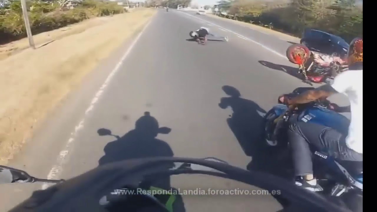 Los accidentes mas IMPACTANTES y BRUTALES en MOTO - YouTube