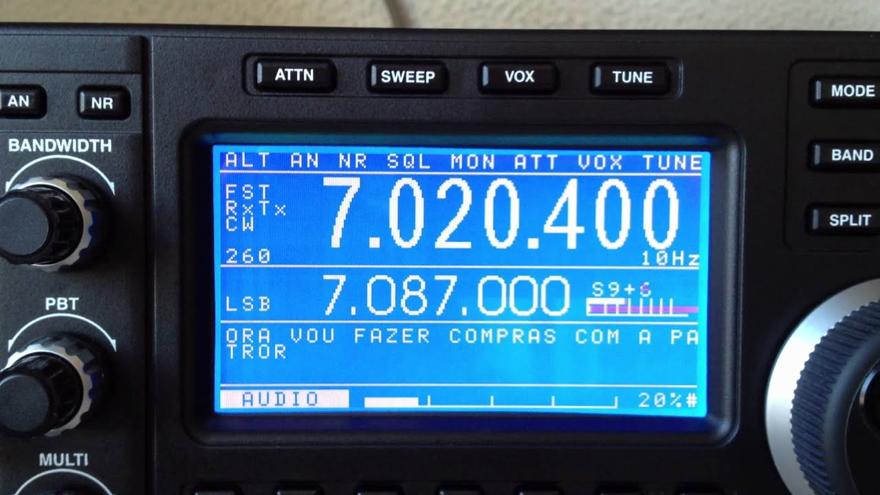 Ten-Tec Jupiter 358AT CW Decoder - YouTube