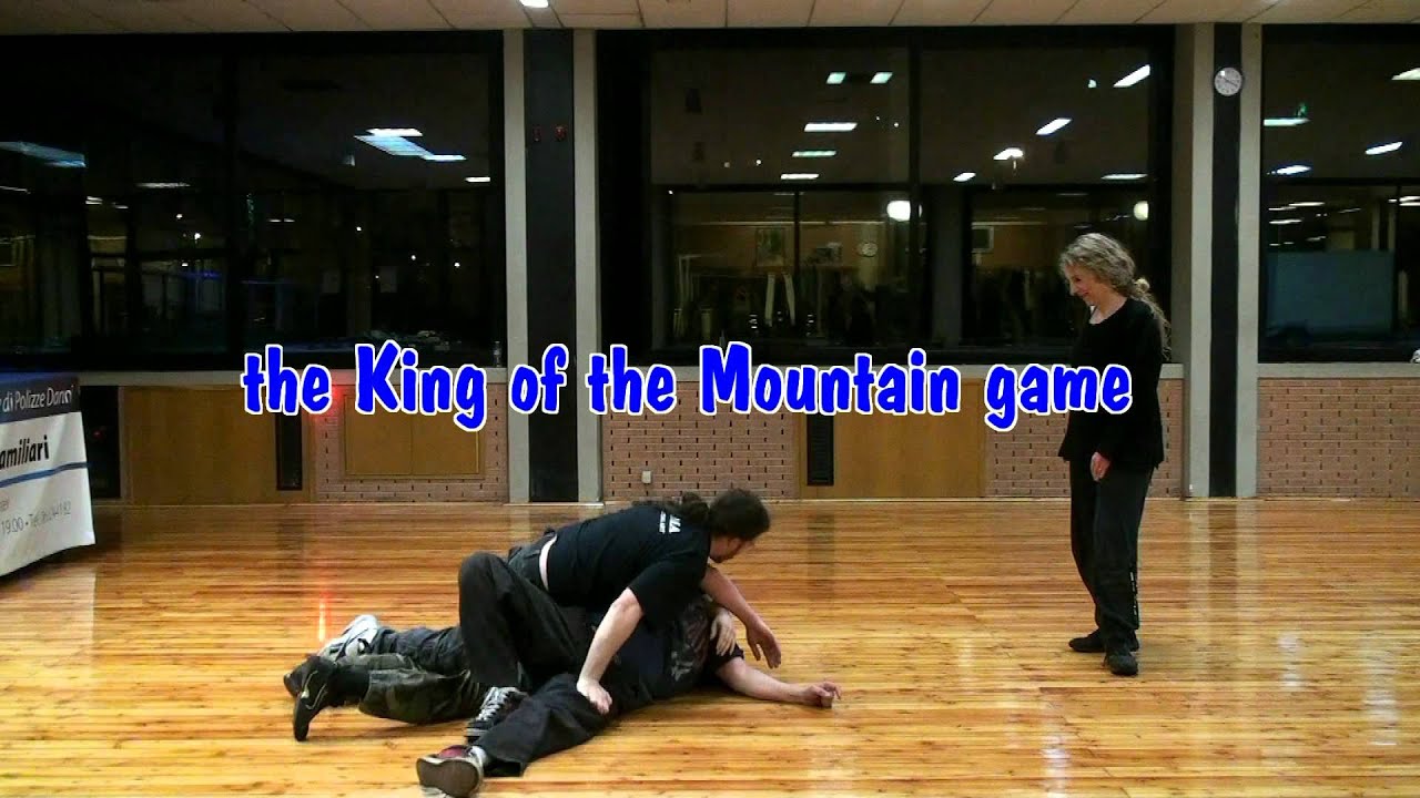 Fun at Systema Training Roma / Come ci divertiamo - YouTube