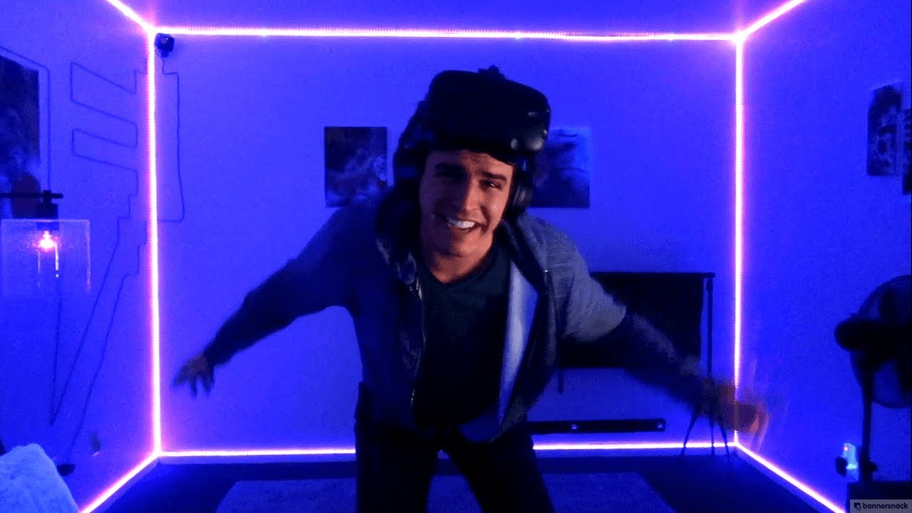 Jake's VR - Home of VIRTUAL REALITY GAMING - YouTube