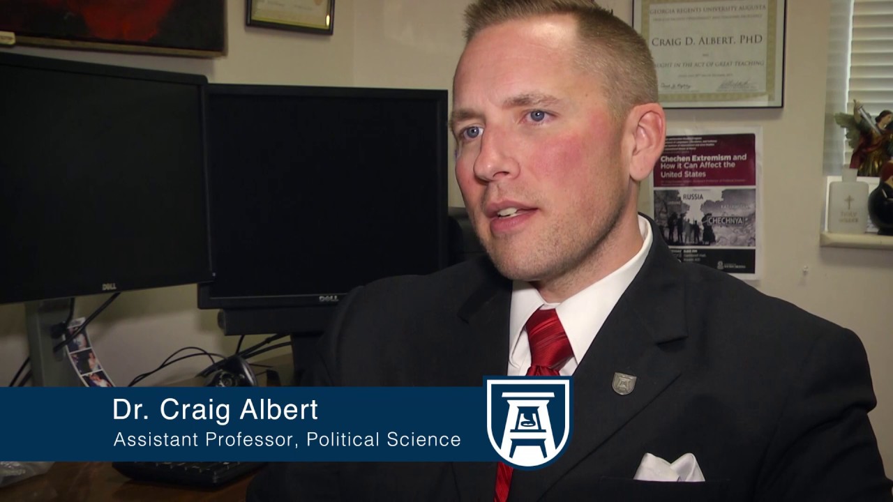 3Qs with Dr. Craig Albert on Political Polls - YouTube