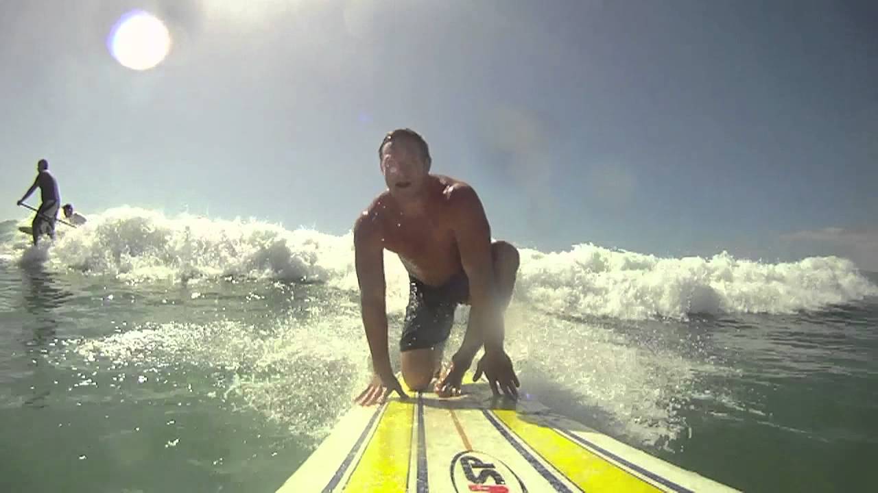 Surfing Waikiki Beach, Hawaii - YouTube