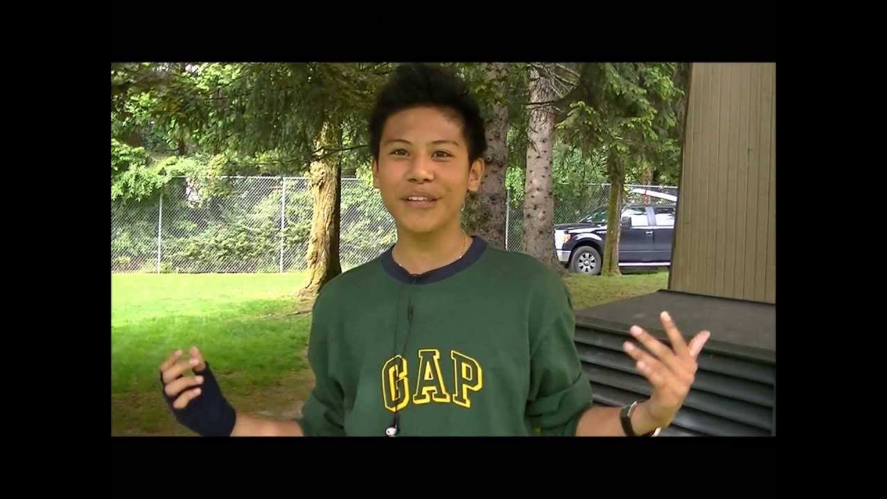 Jonathan lip syncing - YouTube