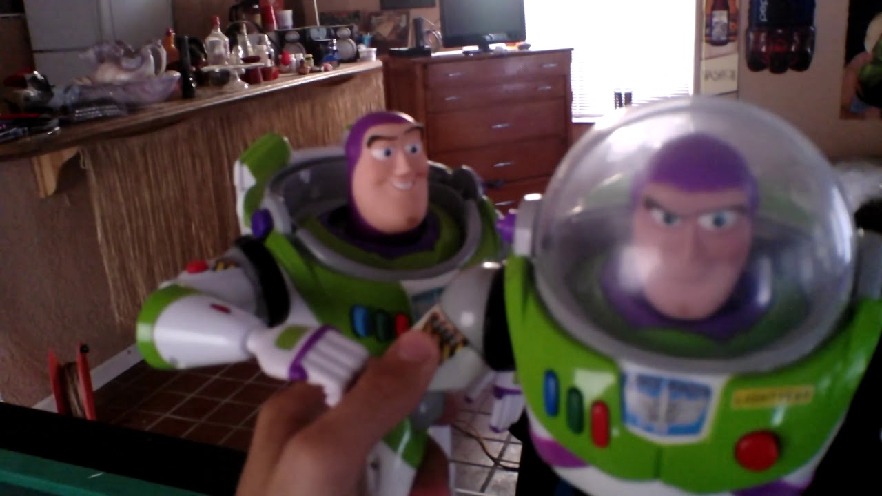 toy story 2 reenactment buzz vs buzz - YouTube