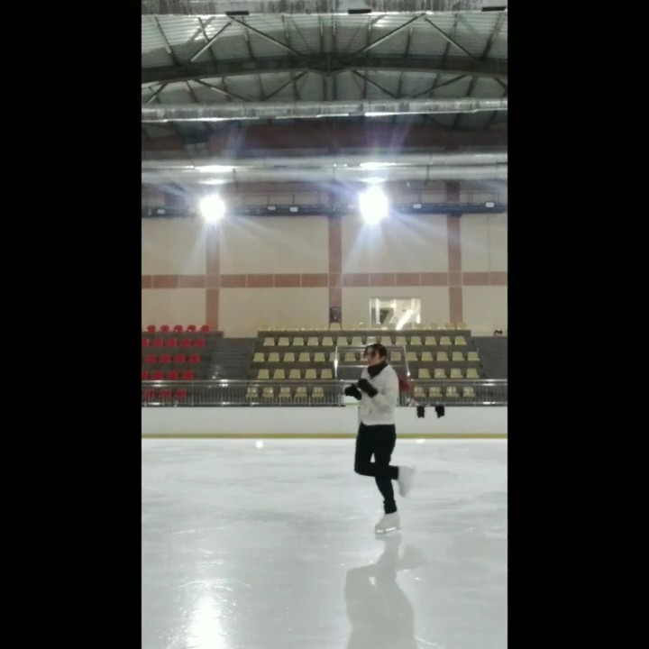 upright spin basic - YouTube