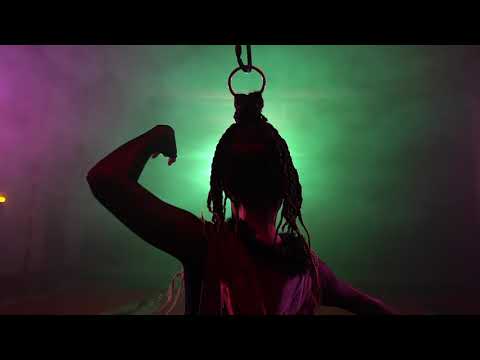Eva Selvi - Blot - Suspensión Capilar.
