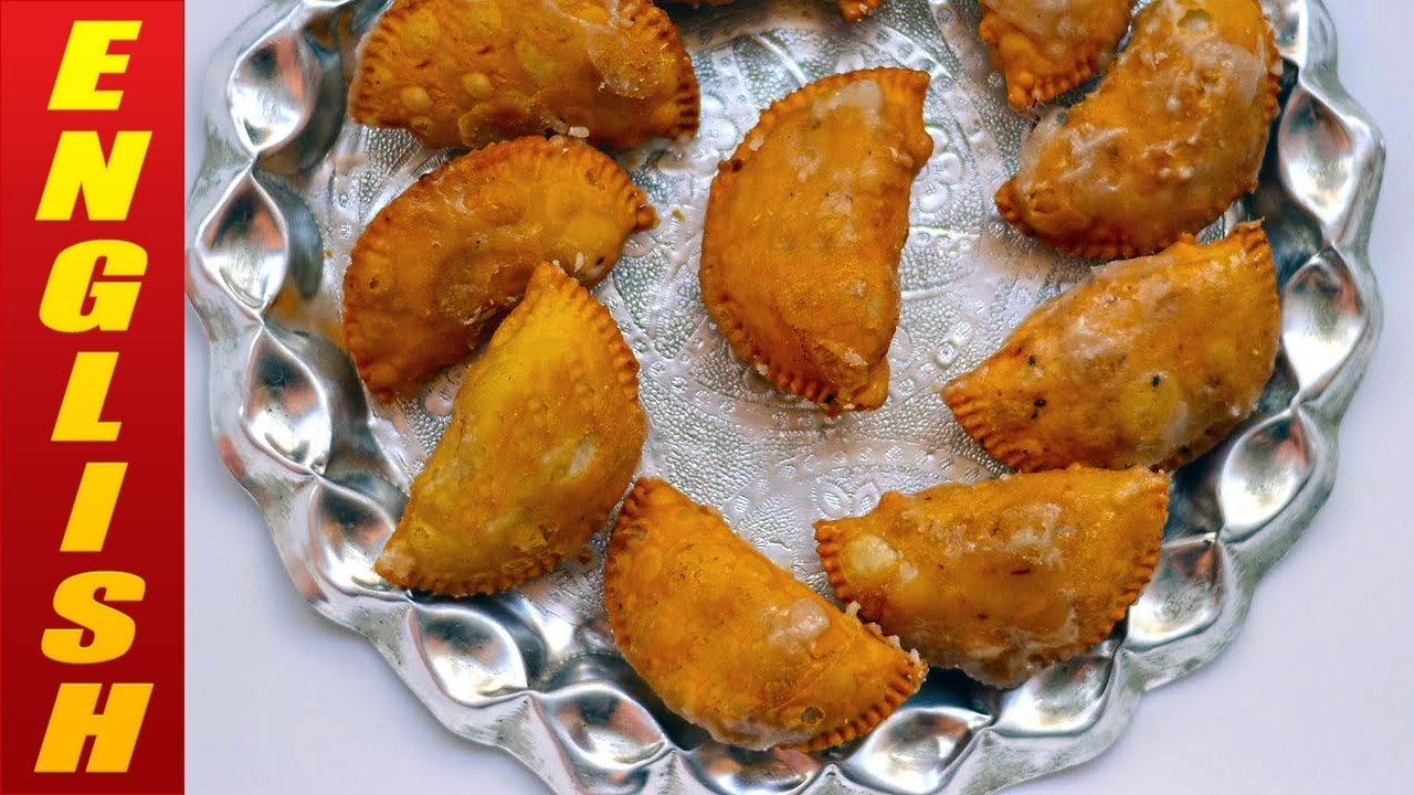 Gujiya Recipe | Mawa Gujiya | Khoya Gujiya | Karanji Recipe | Indian ...