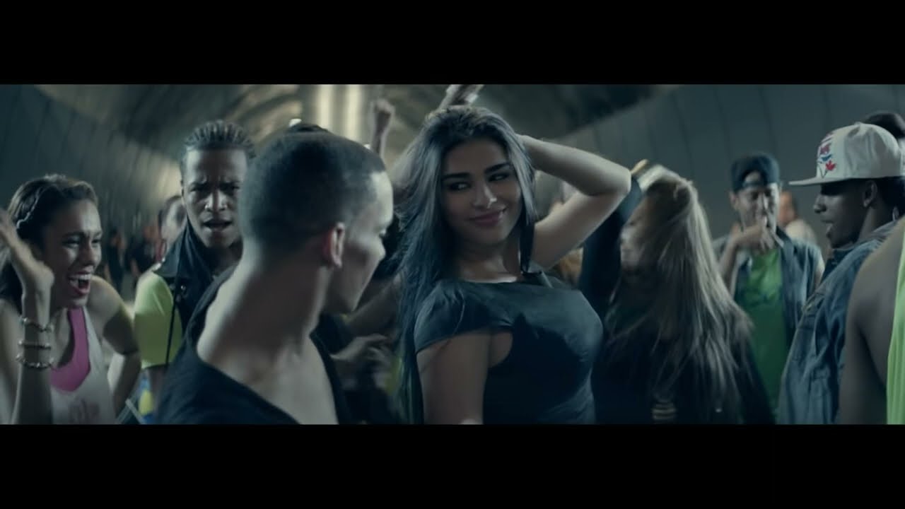 Enrique Iglesias Bailando ft Descemer Bueno, Gente De Zona Español ...