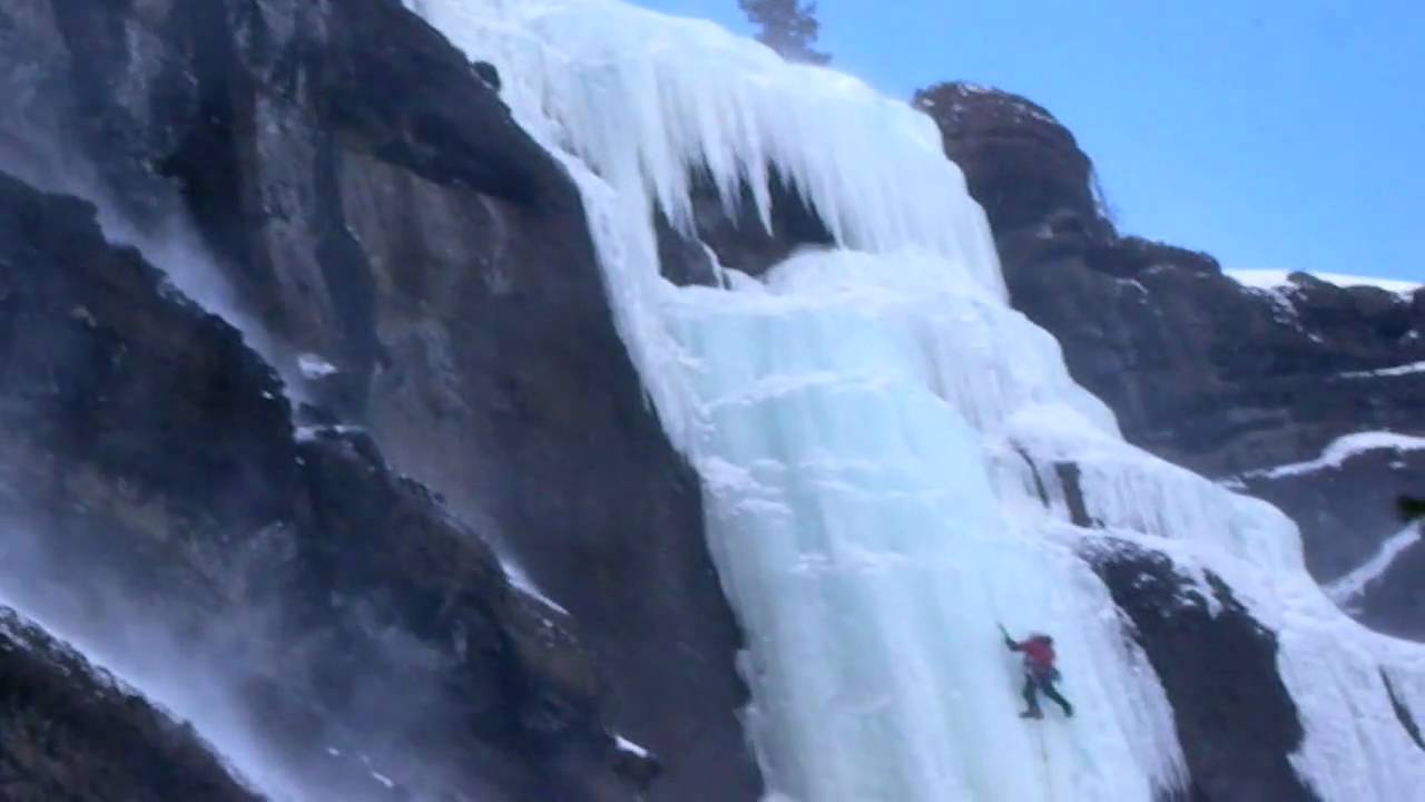 Ice Climber Icefall Near Fail HD - YouTube