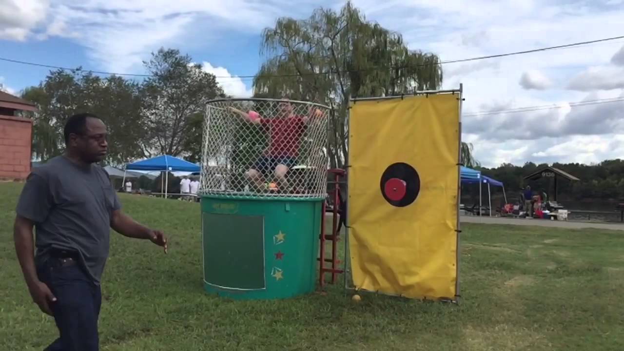 Dunk the Boss - YouTube