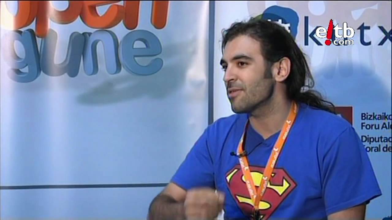 Euskal Encounter 2010: Entrevista a Chema Alonso, de Microsoft - YouTube