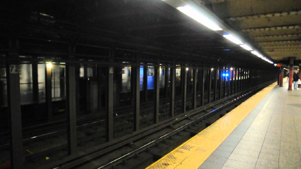 MTA NYC Subway R62A 1 Train via 72 Street - YouTube