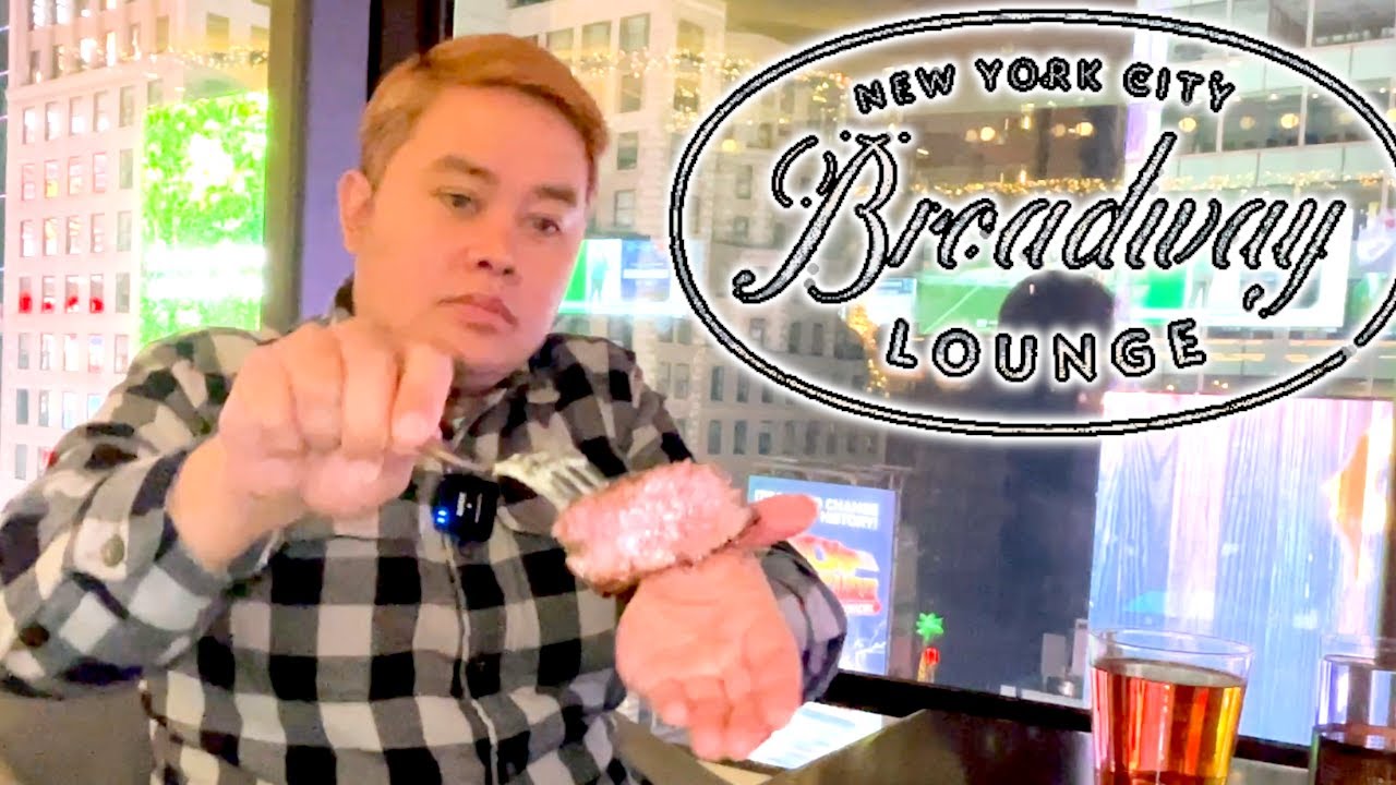 Broadway Lounge in New York Marriott Marquis - YouTube
