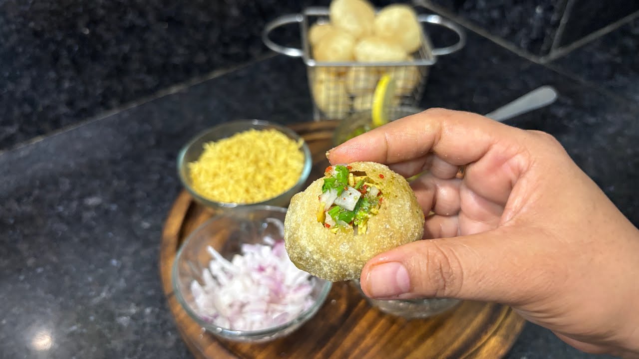 Kolkata famous puchka recipe#puchka#kolkatastreetfood - YouTube