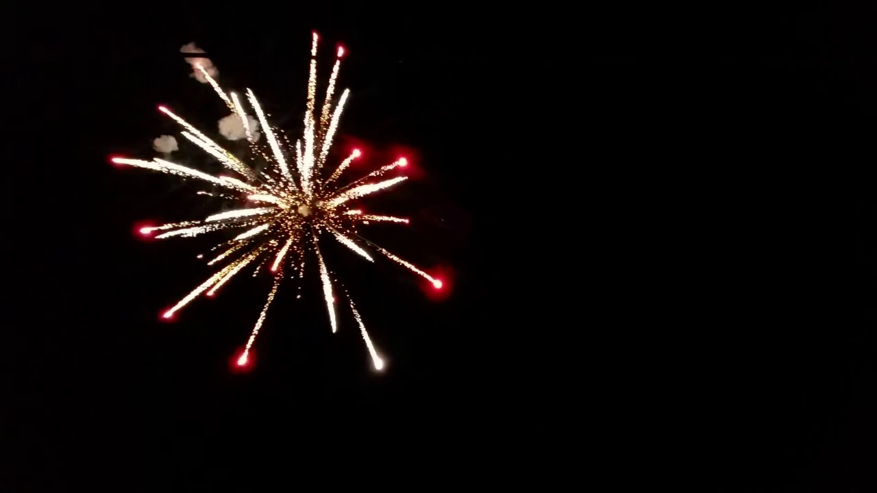The Force BIG Fireworks 500 Gram Firework - YouTube