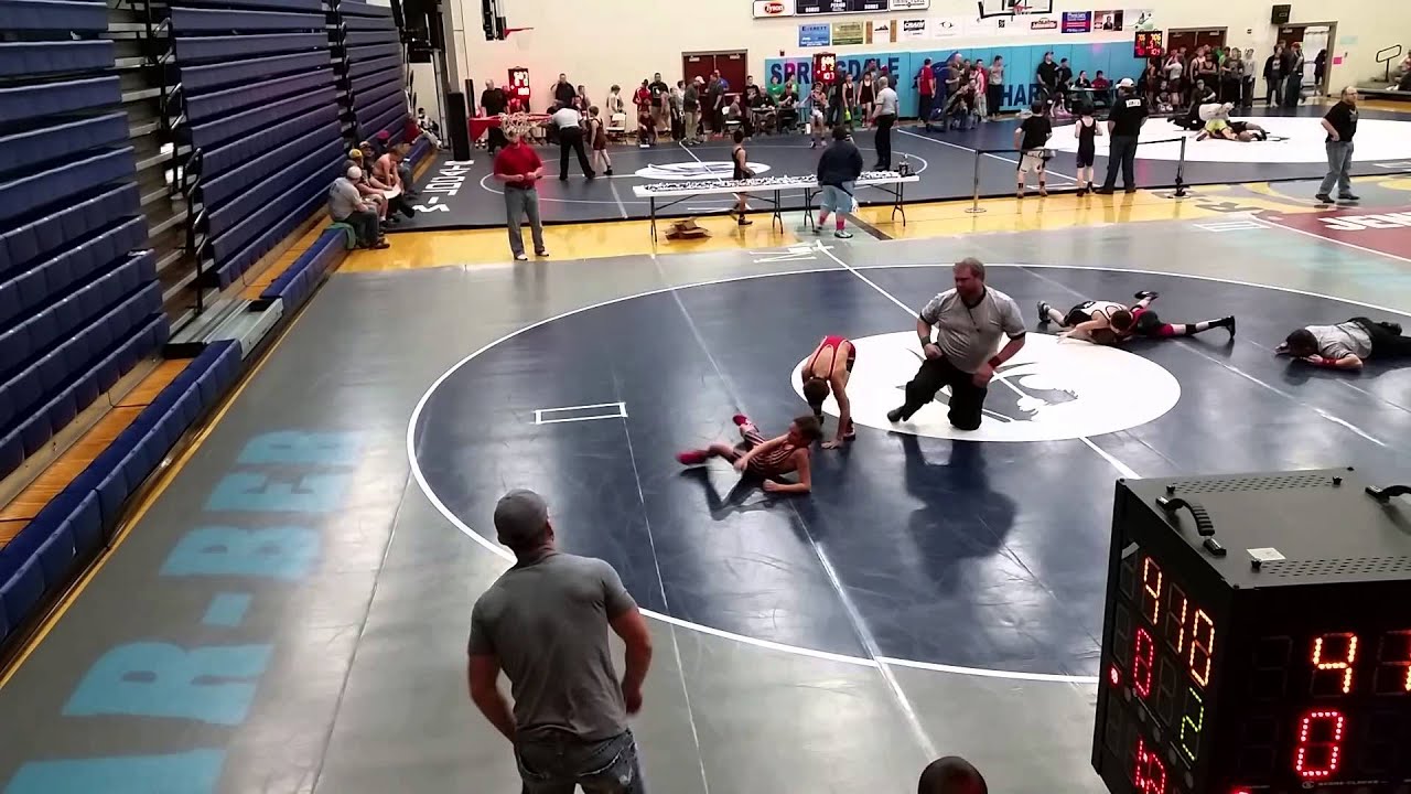 Brayden Phillips vs Samuel Mayes - YouTube