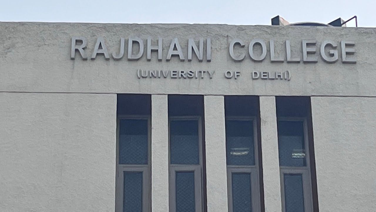 Rajdhani College Tour | 100% Raw Footage | Shot in 4K 60FPS - YouTube